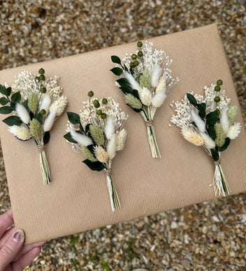 Gift Hampers – Willow Cottage Flowers